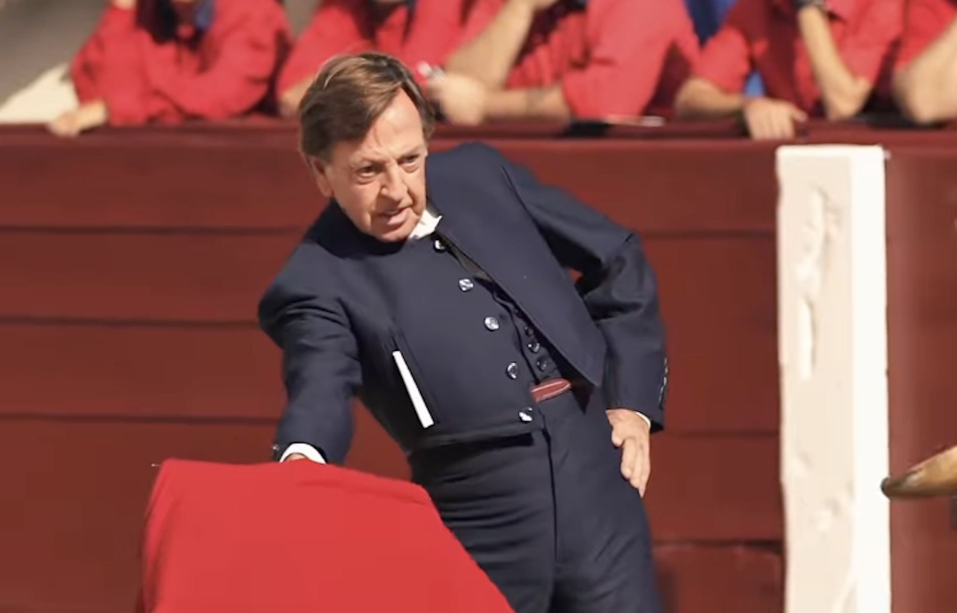 Curro Vázquez, Premio Nacional de Tauromaquia tras torear a los 74 años ...